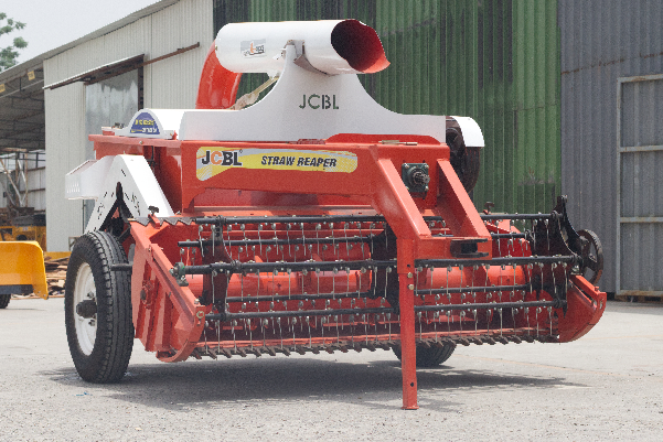 Utilize Straw With JCBL Straw Reaper